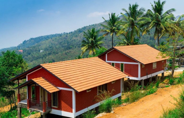 Pinnacle Inn Resort Kakkadampoyil | Resort with Swimming Pool